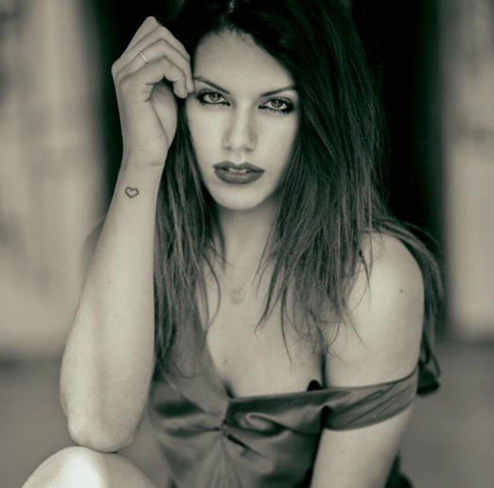 Temptation Island: la tentatrice Antonella Fiordelisi e il suo lato B Temptation Island: la tentatrice Antonella Fiordelisi e il suo lato B