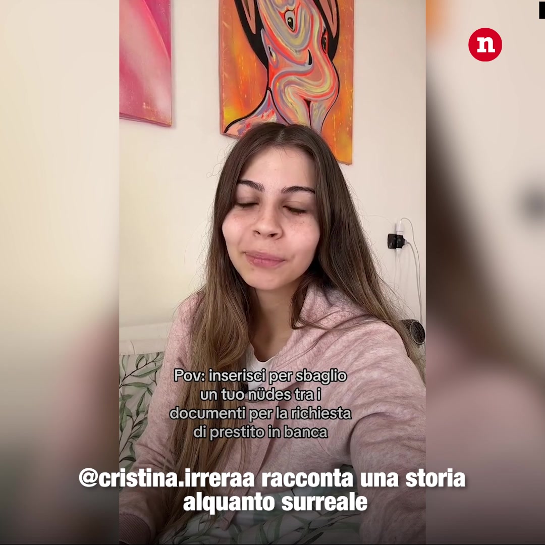 Ho inviato per sbaglio una mia foto sexy alla banca