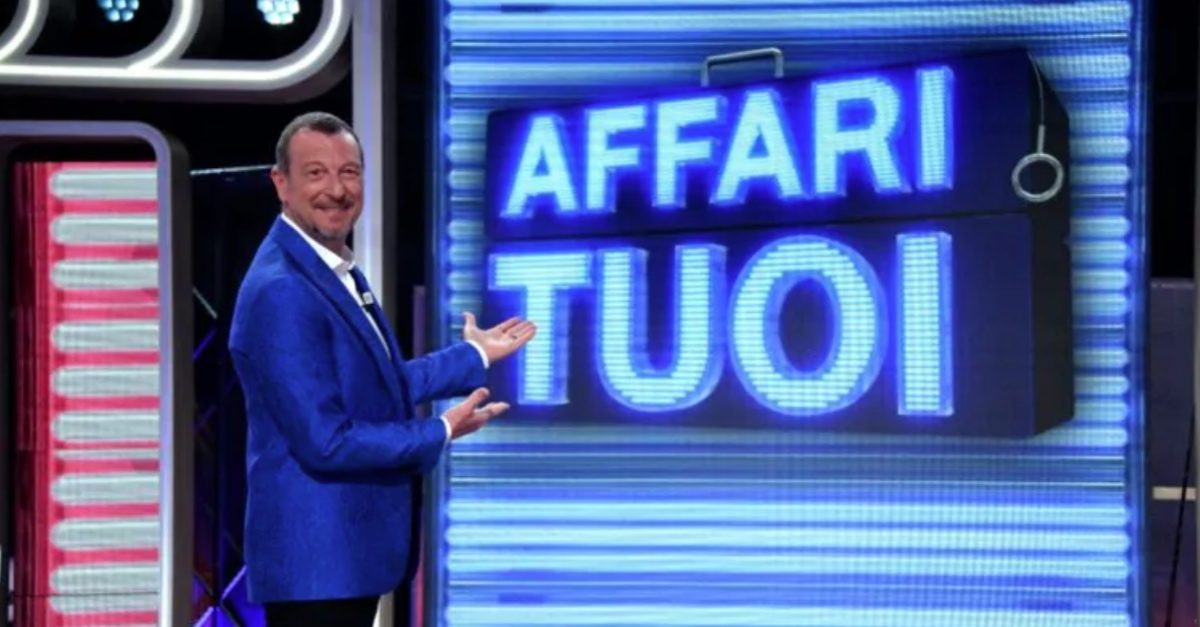 Amadeus, Tuoi Negozio Doktorearen agurra, Pasquale Romano: "Accussì ...